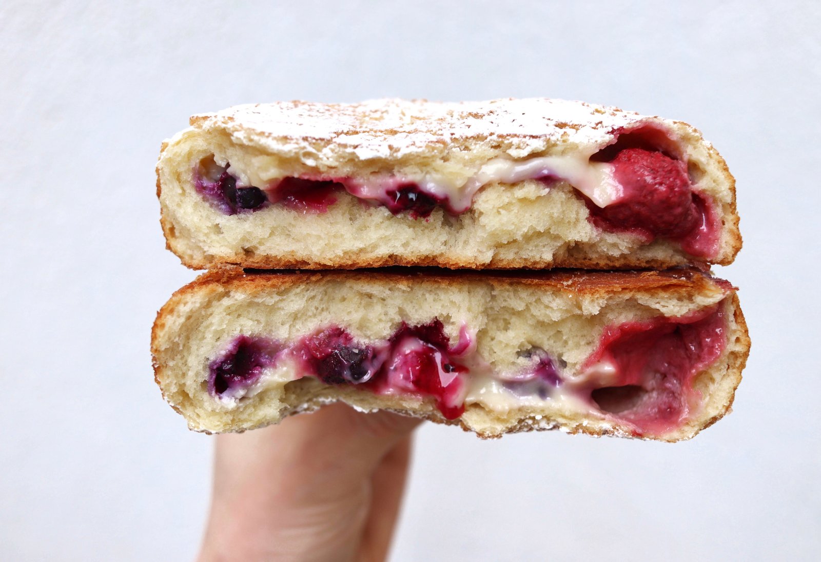 London’s Best Sweet Buns – Hotspot-Hunter